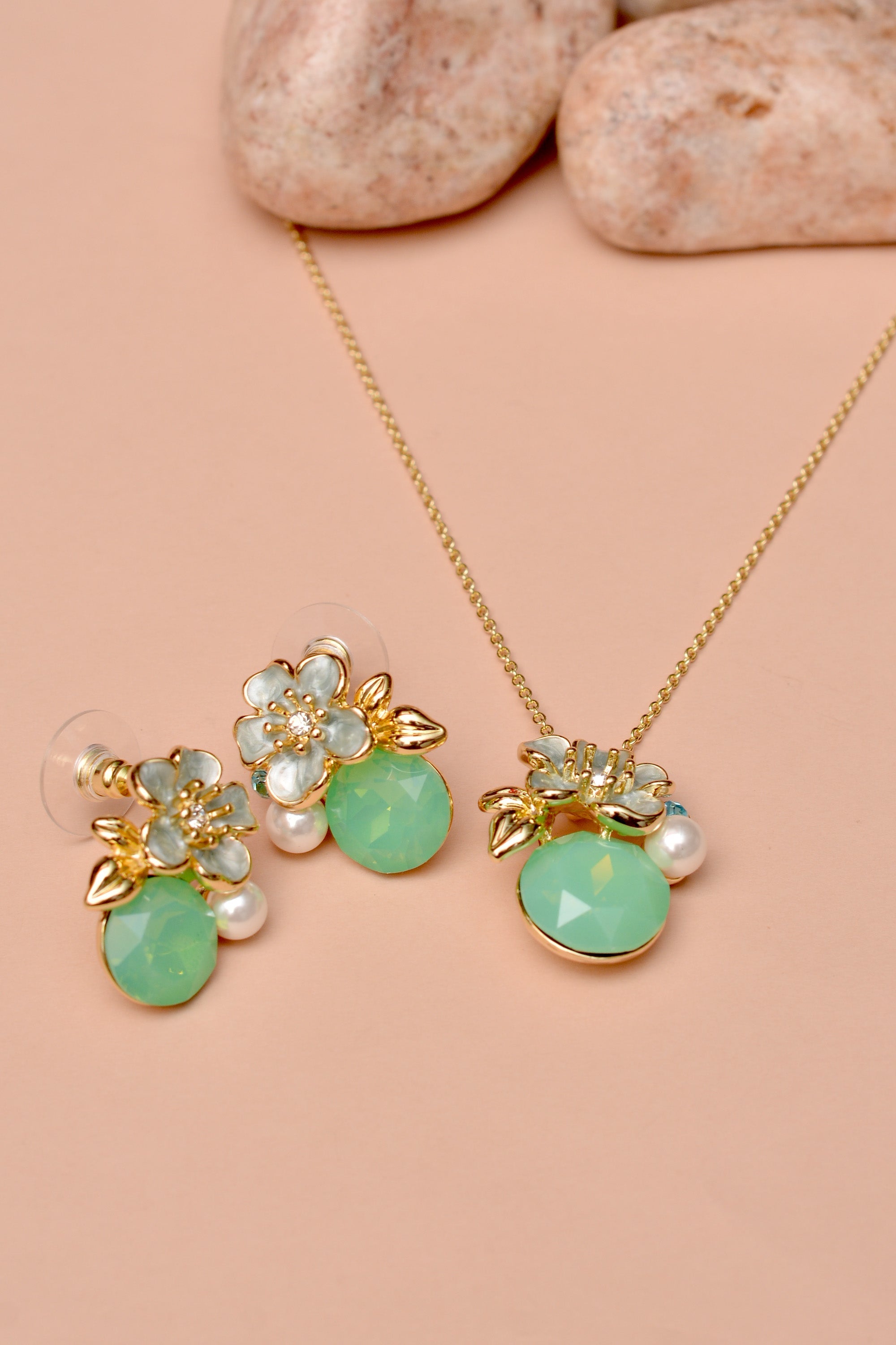 Party Wear Green Locket Set – Anzay Jewellery