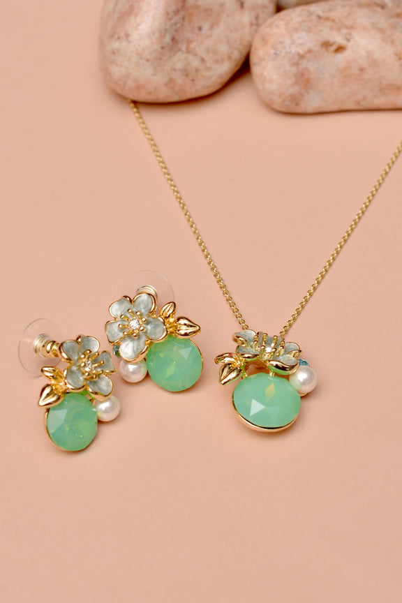 Party Wear Green Locket Set – Anzay Jewellery